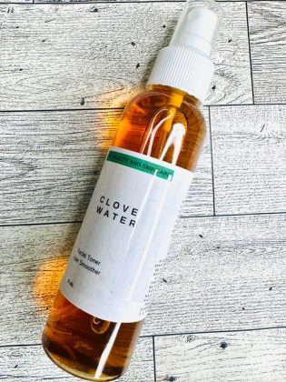 What Happens When You Use These Clove DIYs on Your Skin? - Castor Oil Guide
